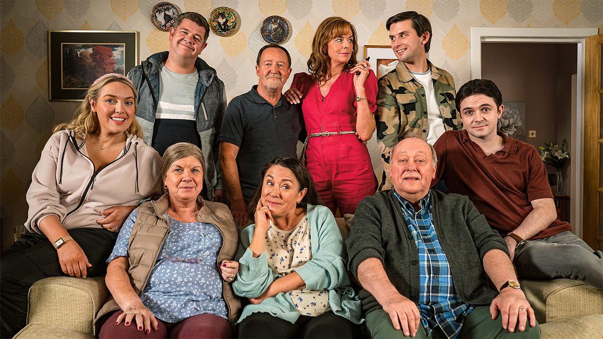 Two Doors Down is getting a new full series