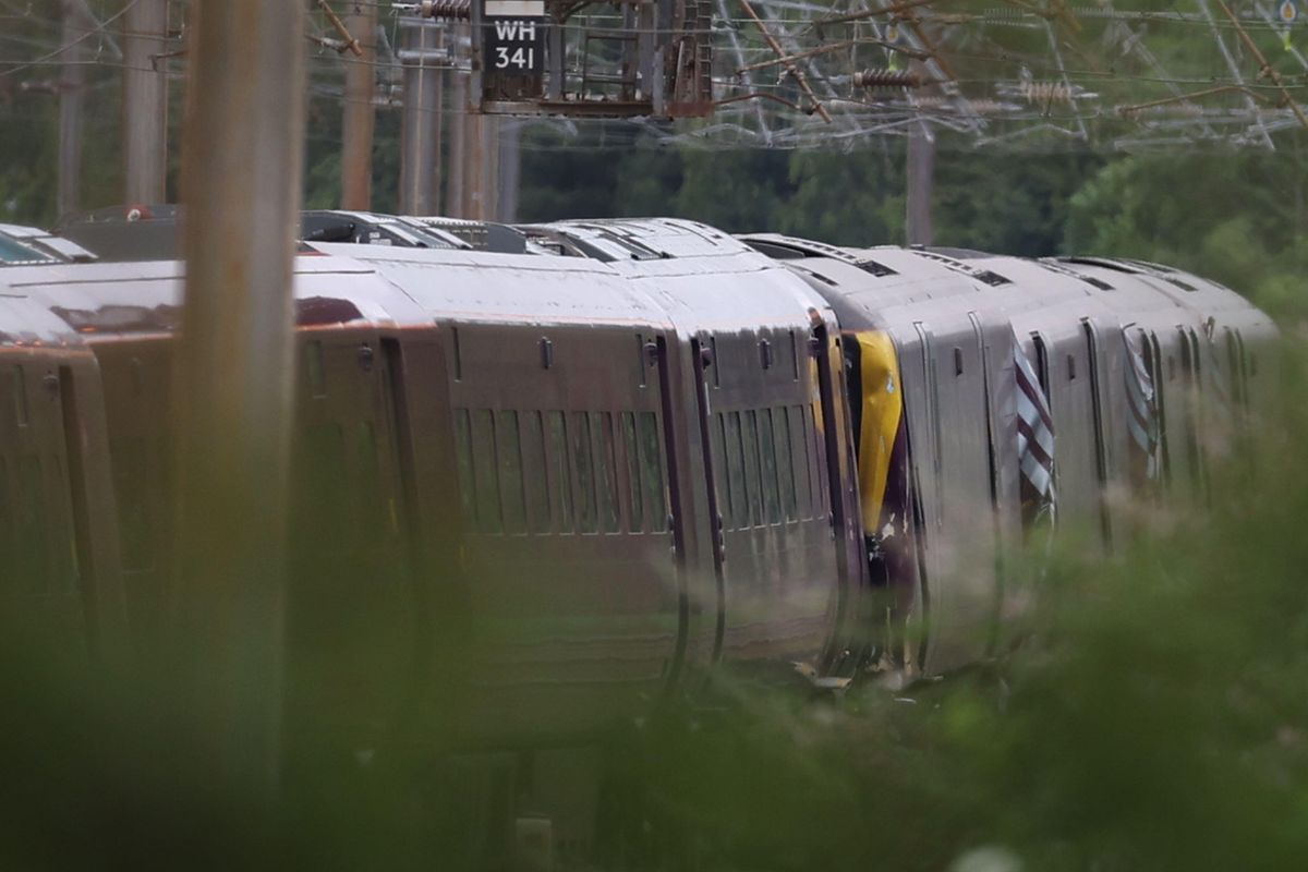 Nine people in critical condition following Bedford train crash which ...