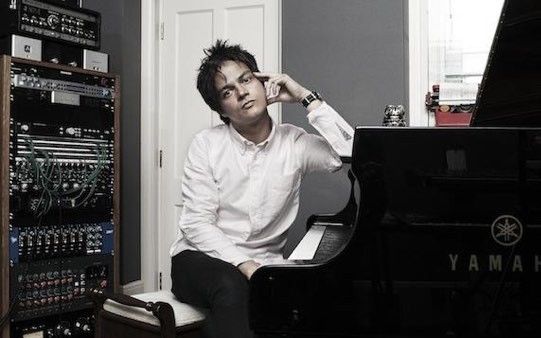 Jamie parts with his old Joanna