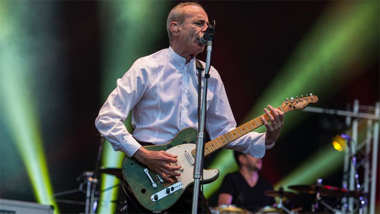 Status Quo's winter 2017 Aquostic tour upgraded to fully electric shows