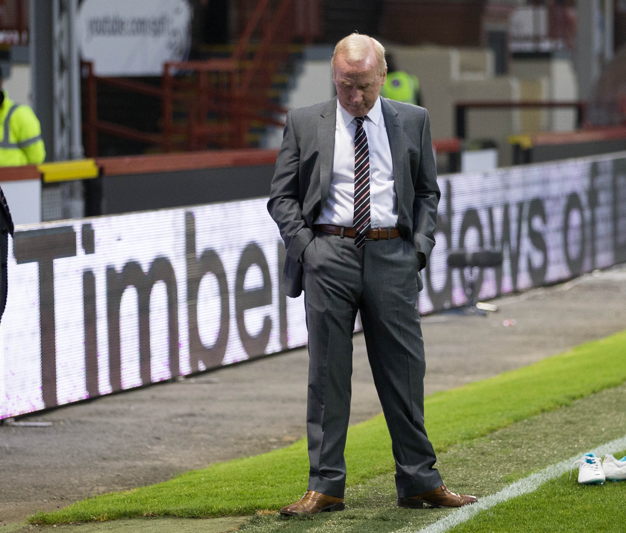 Craig Leaves Buddies | News - Clyde 1