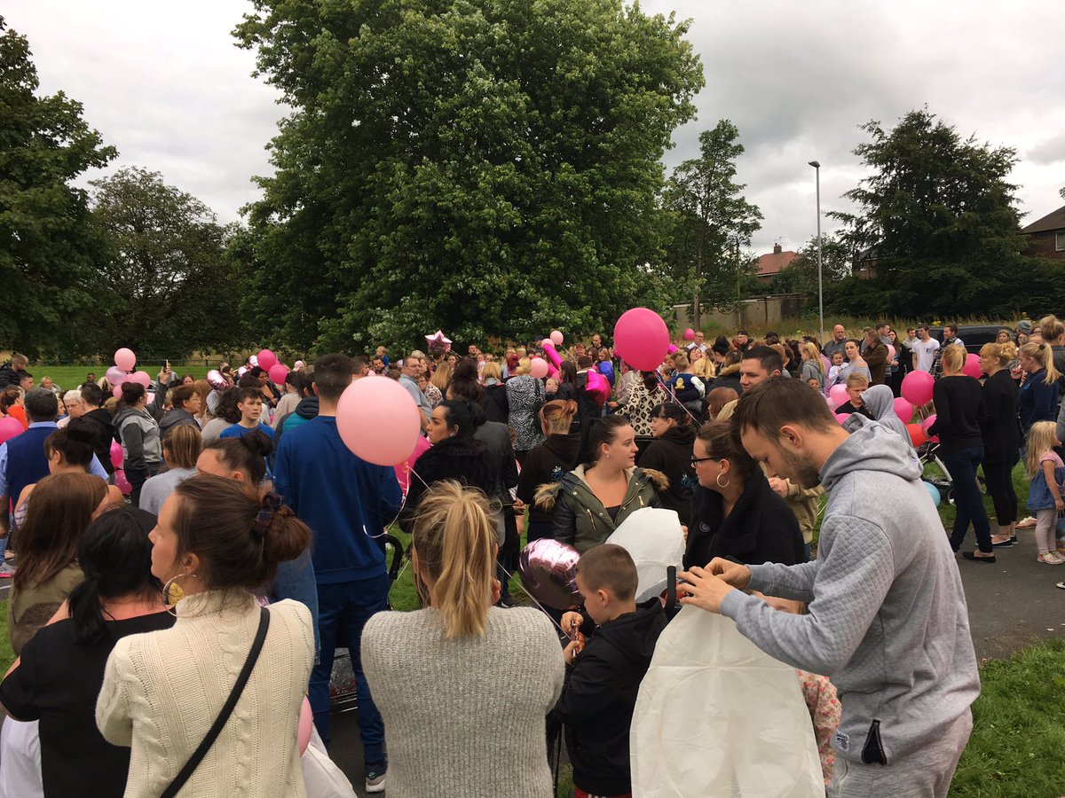 Candles for Chloe - Rochdale remembers teenage crash victim | News ...