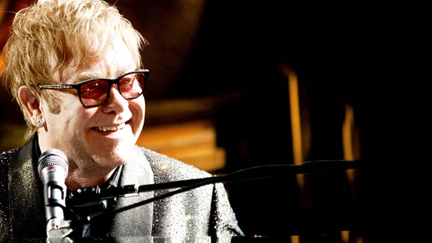 Elton John apologises for comparing stewards to Hitler during ...