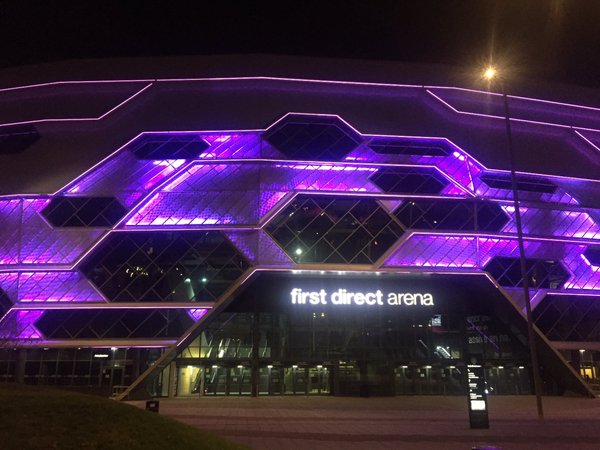 Leeds arena pays tribute to Prince | News - Greatest Hits Radio (West ...