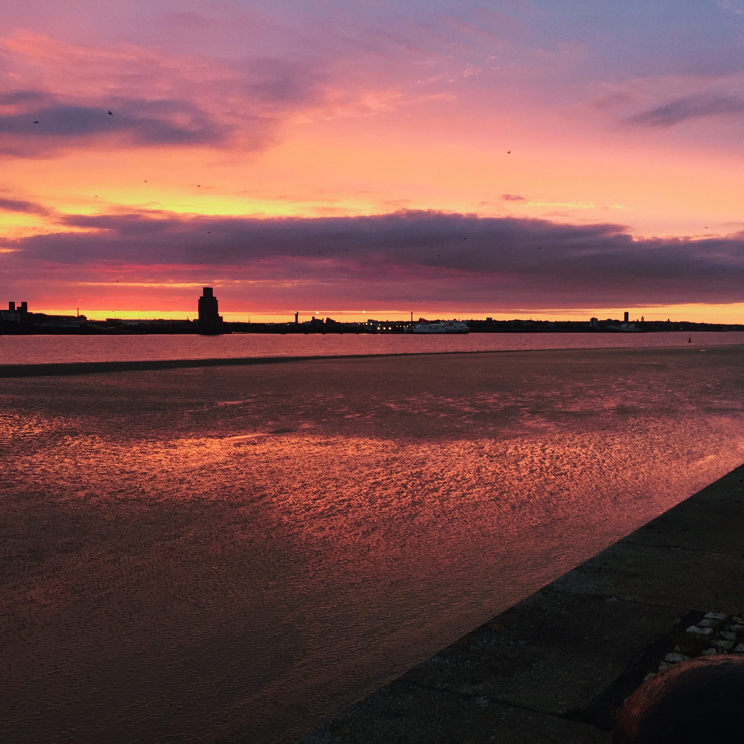 Best places to watch the sunset in Merseyside | News - Greatest Hits ...