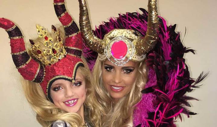 Katie Price says she was 'wrong' to let daughter wear make-up in ...
