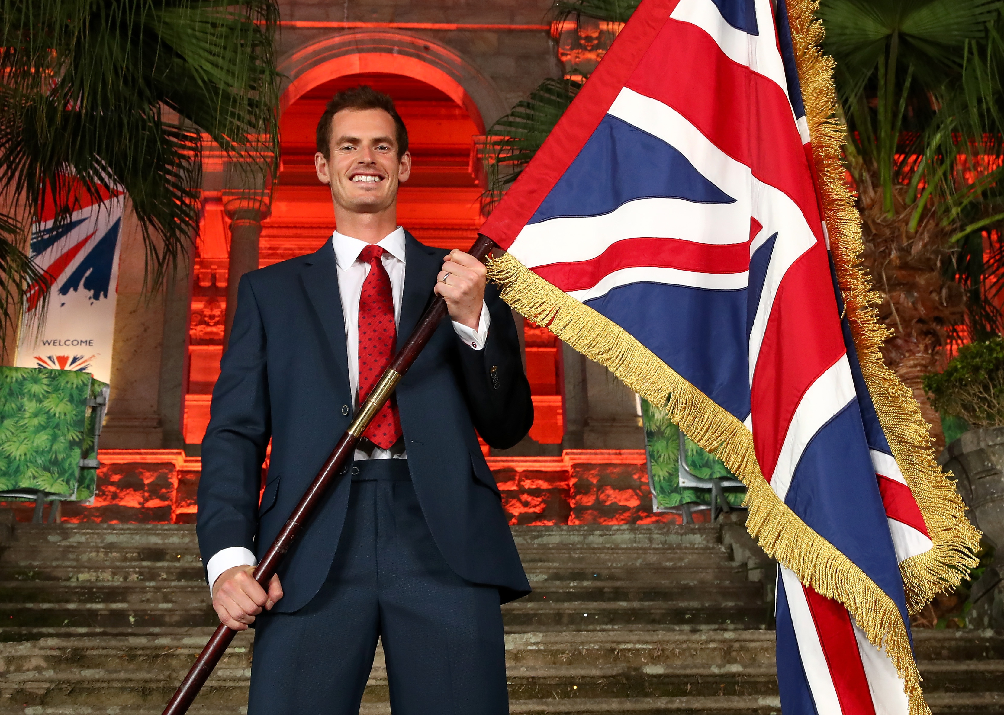 Andy Murray to be flag bearer for Team GB | Celebrity News - Greatest ...
