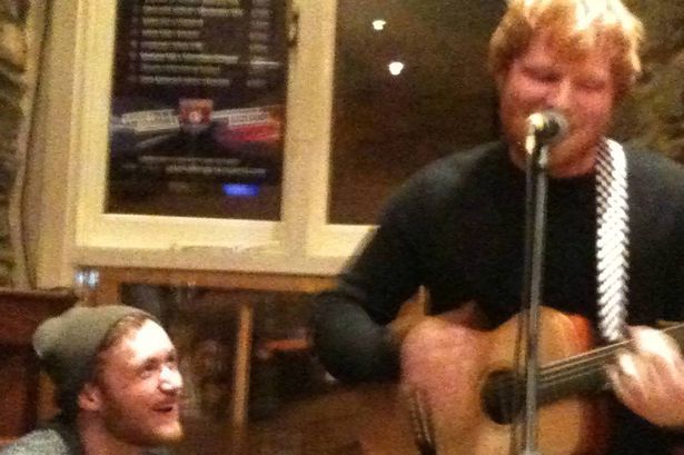 Ed Sheeran Plays Surprise Gig in Tiny Scottish Pub | Music - Hits Radio Ed Sheeran Plays Surprise Gig in Tiny Scottish Pub | Music - Hits Radio