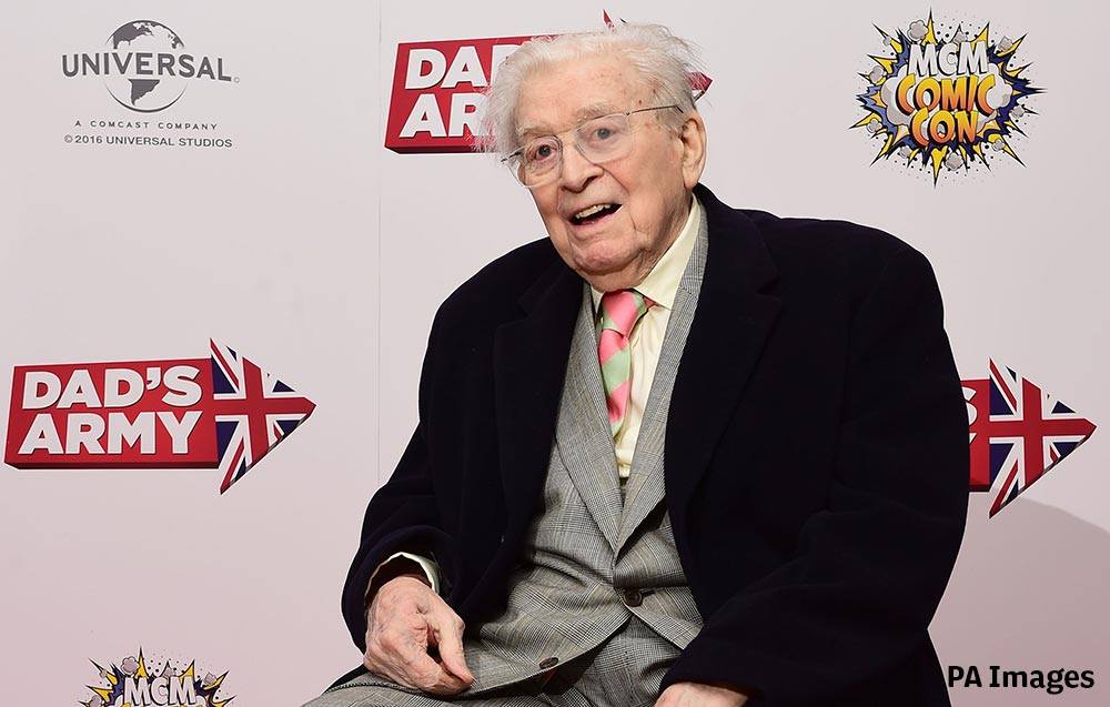 Tributes pour in for late Dad's Army creator Jimmy Perry | Trending ...