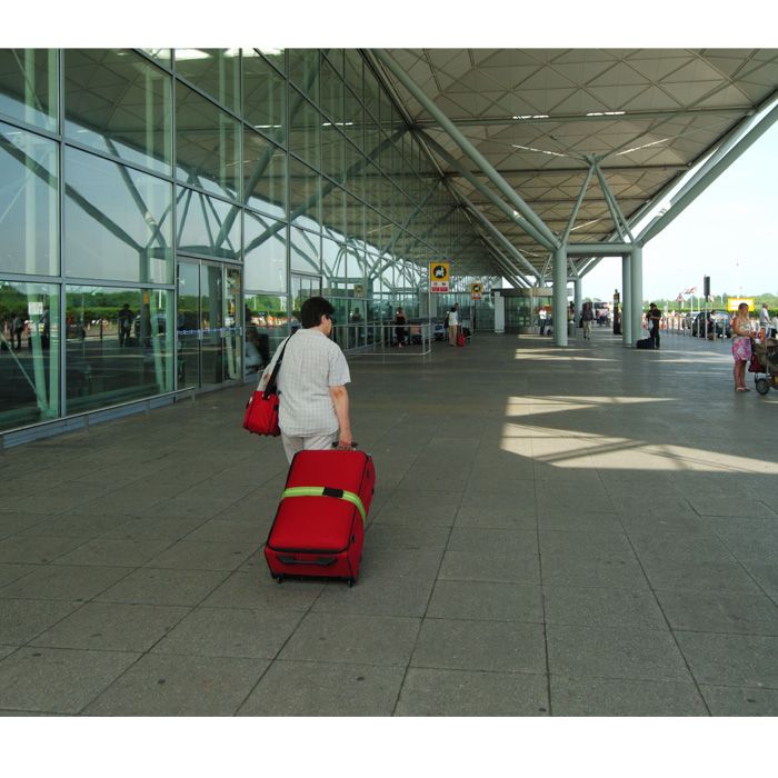 ‘Reckless’ Air Tax reduction plans criticised by Lib Dems | News - MFR