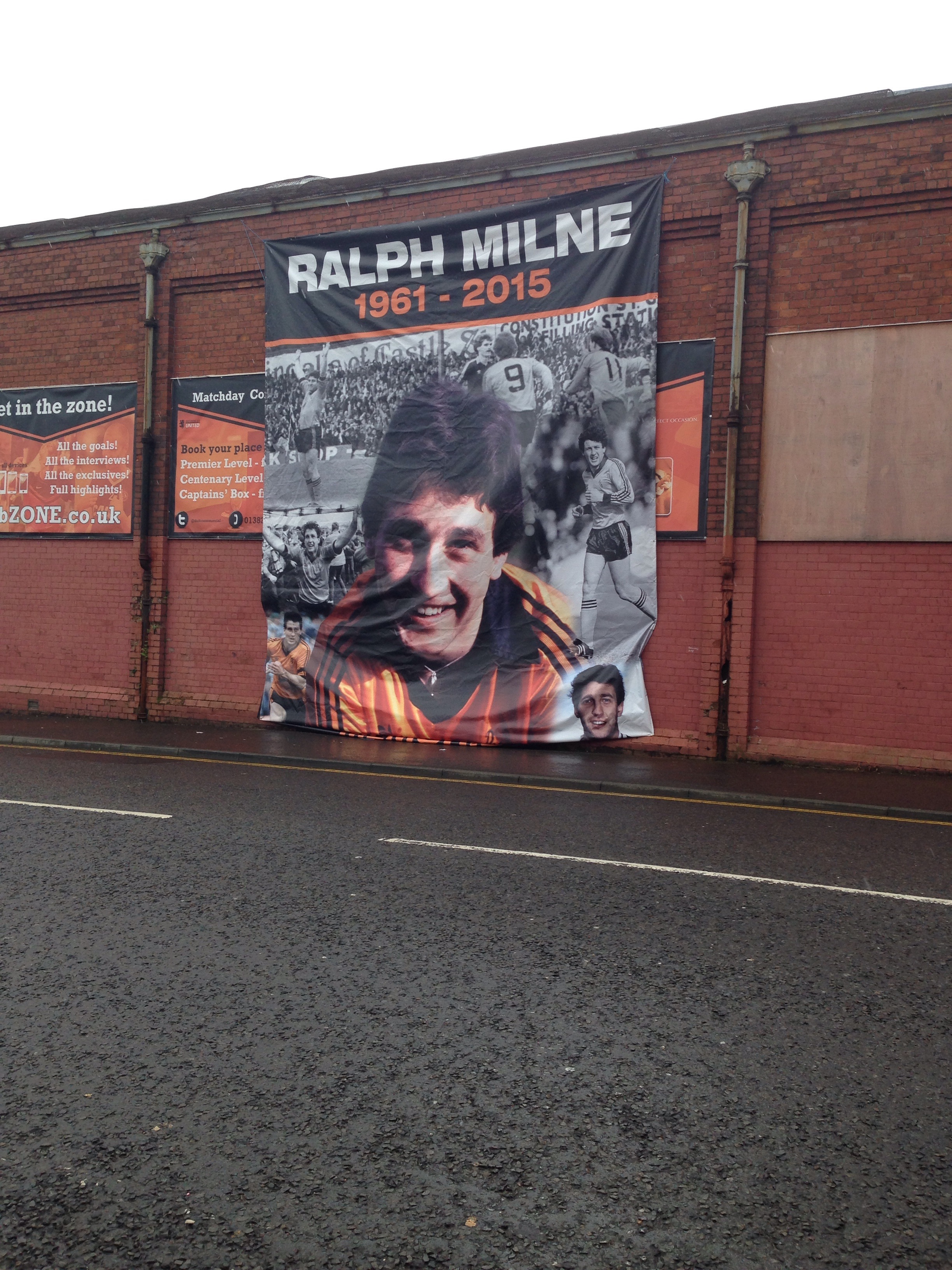 Fans Line Streets for Funeral of Dundee Utd Legend Ralph Milne | News ...