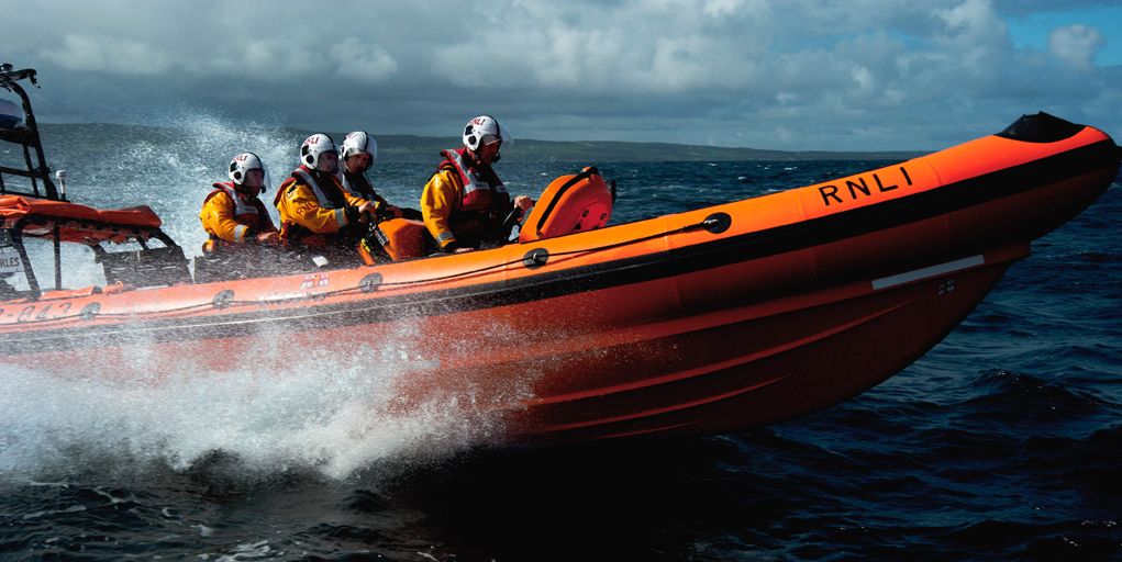 RNLI called out to Tay Road Bridge | News - Tay FM