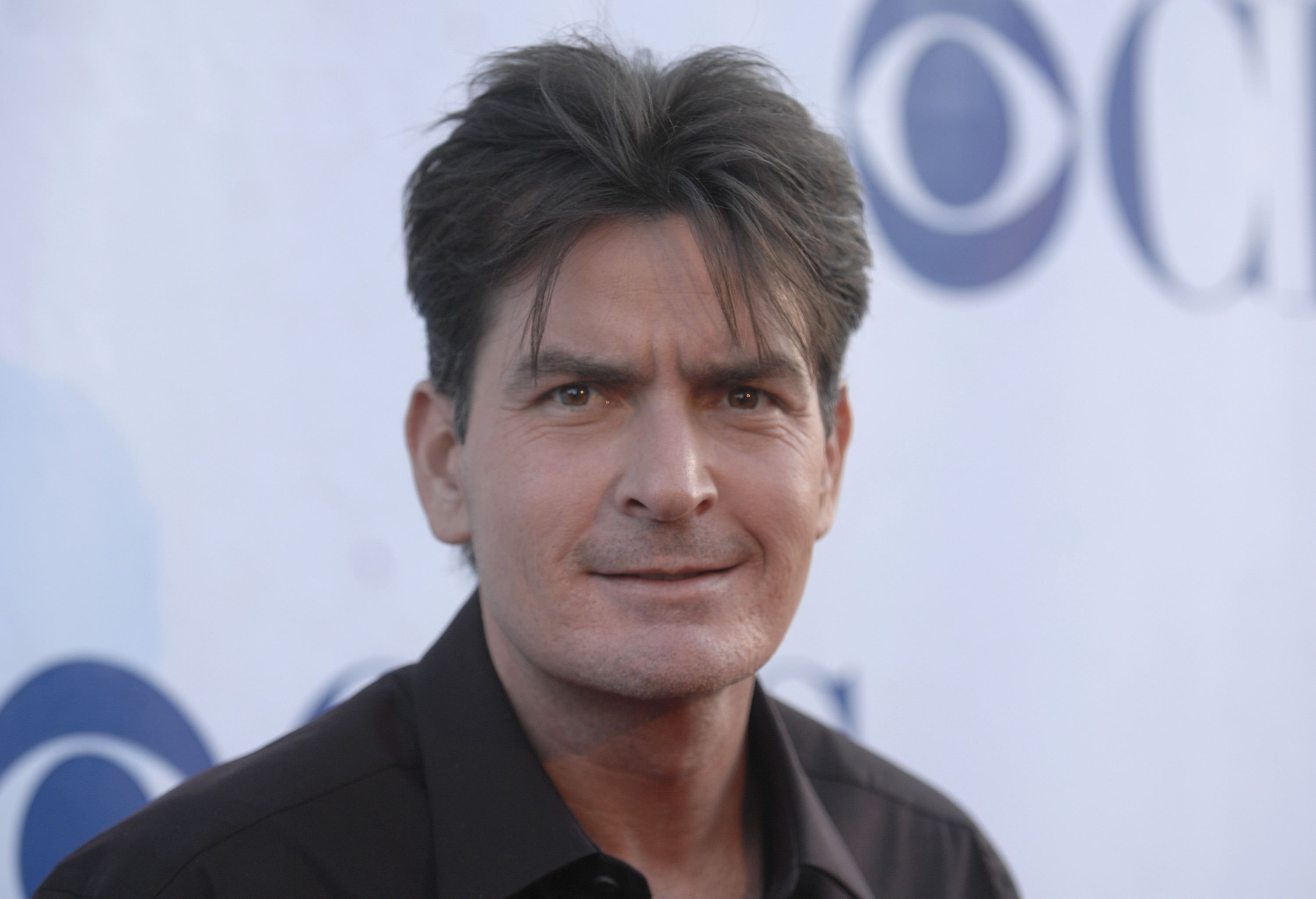 Charlie Sheen reveals bi-polar diagnosis | Celebrity - Cool FM