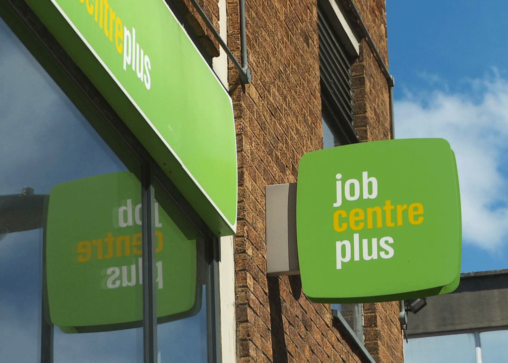 Jobless total increases in Scotland | News - Clyde 1