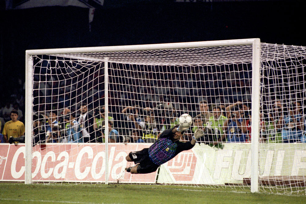14 memorable football celebrations | News - Downtown Radio