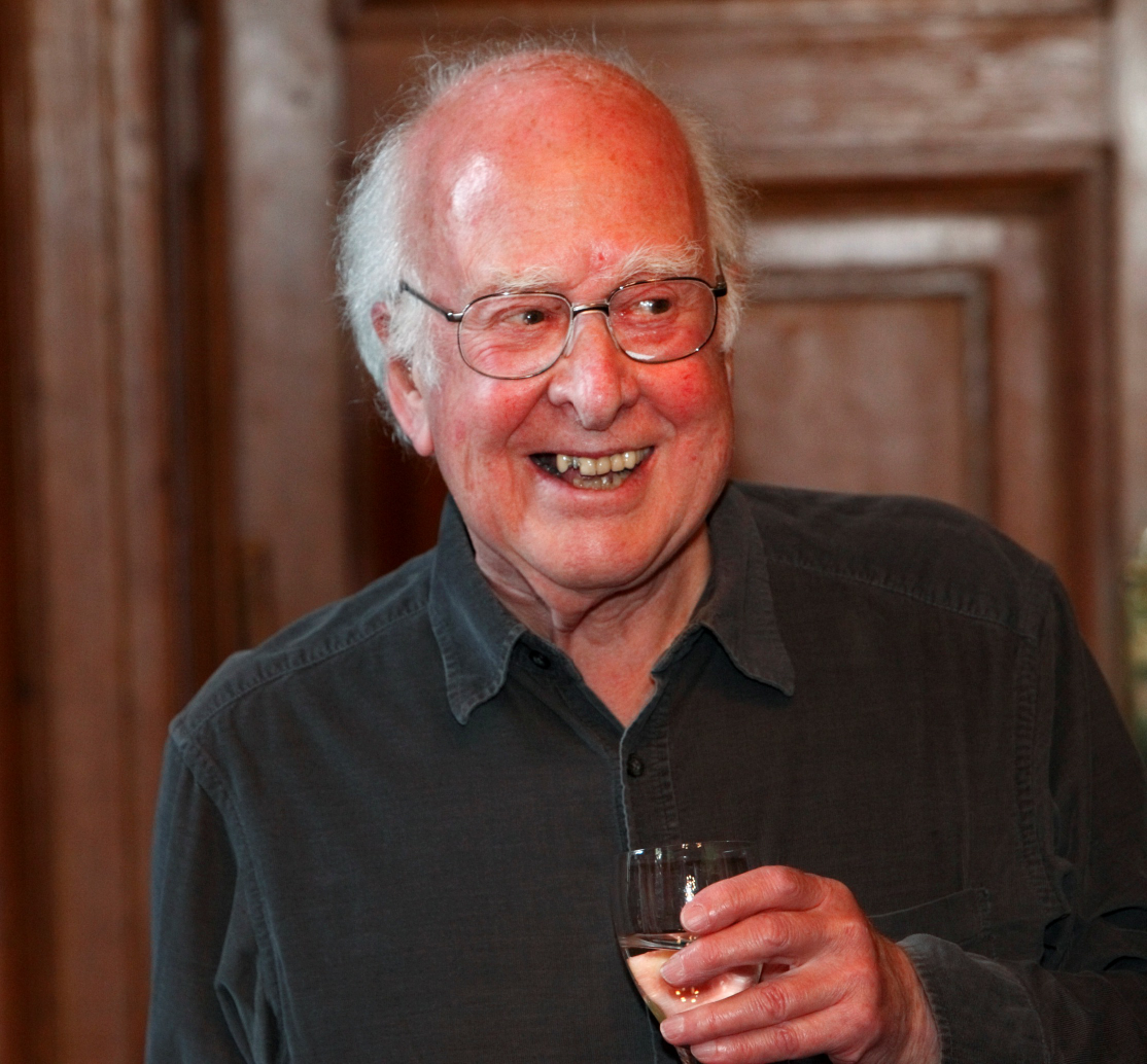 World's Oldest Science Prize For Professor Peter Higgs | News - Forth 1
